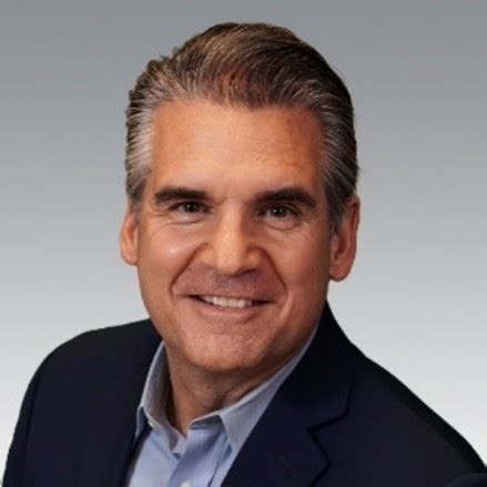 Michael Benavides Linkedin