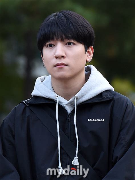 데이식스 성진 11월 5일 솔로 데뷔…단독 콘서트 개최까지 [공식]