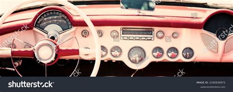 21 Thousand Dashboard Of A Vintage Car Royalty Free Images Stock