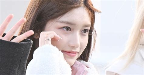 아이브 이서 러블리 볼하트 막냉이 [포토엔hd]