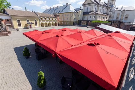 Тенти і навіси складно розкладного типу Маркіза Захід