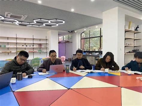 聚是一团火 散是满天星丨东北师大南湖实验学校初中科学组举行“问题解决式”校本研修活动工作东北师大南湖