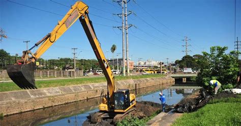Dragagem Já Removeu 60 Metros Cúbicos De Materiais Do Arroio Dilúvio