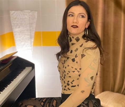 Elisa Stasera Su Rai An Intimate Night Con Dardust Scaletta E Ospiti Tag