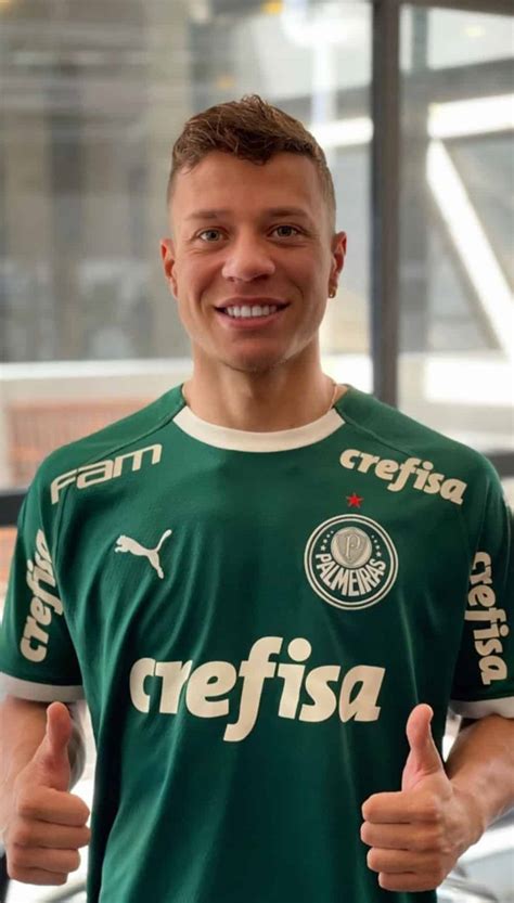 Novo Lateral Direito Do Verdão é Registrado No Bid Futebol Na Veia