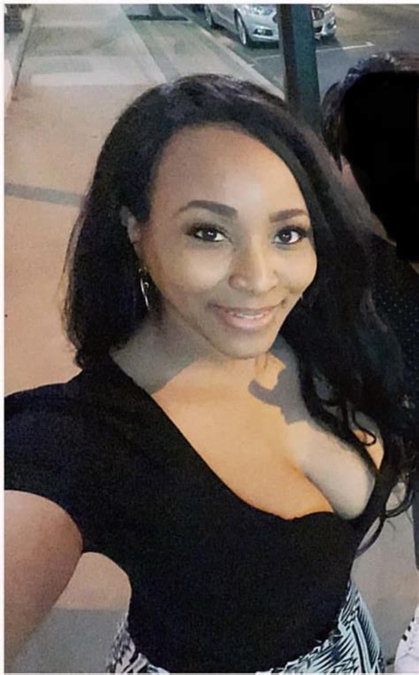 Amber Jayanth Wxix R Curvynewswomen