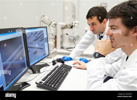 analysis of nanostructures and nanodevices using sem environmental