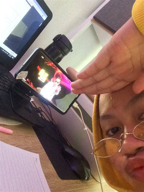 Kekna On Twitter Weekend Ni Takboleh Jalan So Kita Style Lah Walaupun