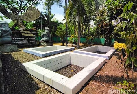 Melihat Saksi Bisu Pembantaian Korban Pki Di Lubang Buaya Banyuwangi