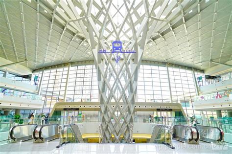 北京朝阳站交通枢纽启用 “七站两场”实现地铁全覆盖 人民图片网