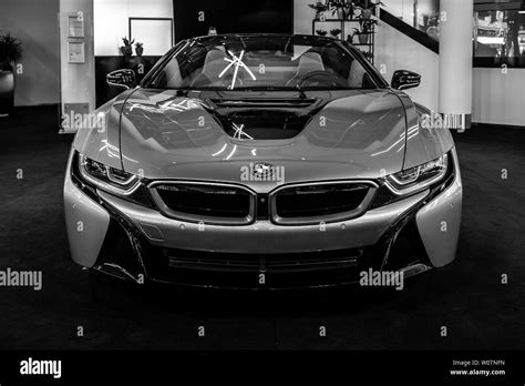 Berlin June 09 2018 Showroom A Plug In Hybrid Sports Car Bmw I8