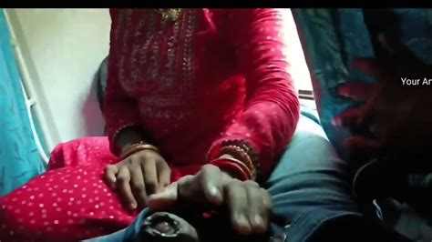 Hot Bhabhi Sex Train Me Viral Desi Sex Mms Eporner