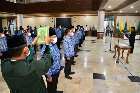 Lantik 53 Pejabat Di Lingkungan Pemerintah Aceh Ini Pesan Asisten III