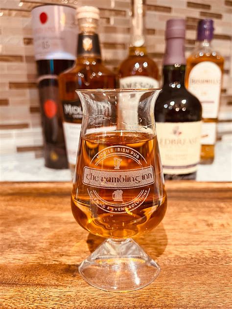 Túath Whiskey Glass Ramblinginn