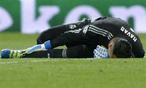 ضربة موجعة لريال مدريد بإصابة مؤثرة لحارسه نافاس فلسطين أون لاين