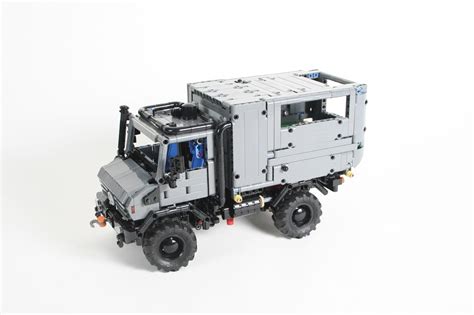 Lego Moc Unimog U4000 Camper By Thirdwigg Rebrickable Build With Lego