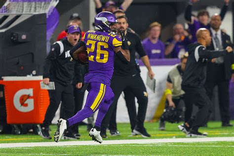 Vikings Kene Nwangwu Named Nfc Special Teams Player Of The Week