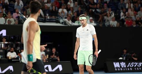 Zverev Stuns Alcaraz To Reach Australian Open Semi Finals Virgin Radio Dubai