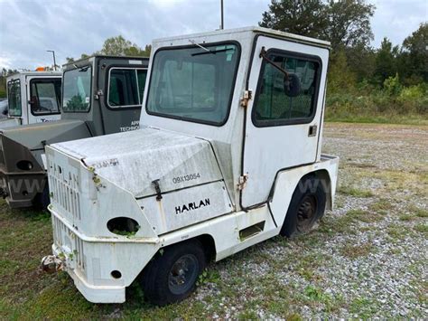 2009 Harlan Htas 40 Aircraft Tug Cummins 4b4 5 Govdeals