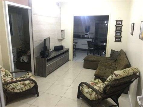 Casa em condomínio fechado 3 quartos na Avenida Paulo Roberto Vidal
