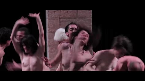 Crazy naked dancing at 1 22 in Tragédie teaser Ballet du Nord