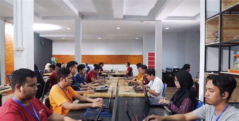 Tim Kami Tim It Dan Bisnis Development Sekawan Media