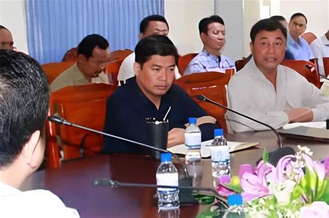 លោក ជា ច័ន្ទកញ្ញា អភិបាល នៃគណៈអភិបាលស្រុកស្រែអំបិល