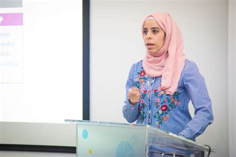 جامعة عجمان تطلق حملة معا نستطيع للتوعية حول سرطان الثدي جامعة