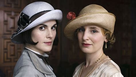 ‘downton Abbey Michelle Dockery Reunites With Costar Laura Carmichael