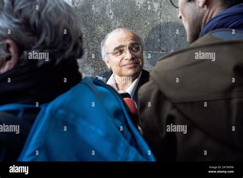 ©louis Witter Le Pictoriummaxppp Visite De Didier Leschi