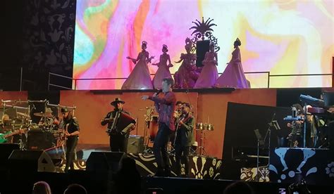 Del Pop Al Norteño En El Concierto De Emmanuel Y Alexander Acha