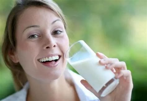 What Are The Benefits Of Drinking Milk Regularly Growmorehealth
