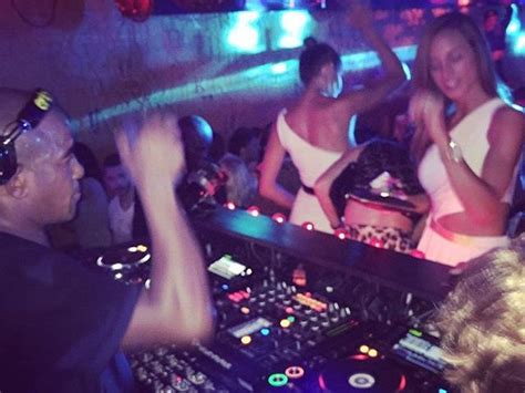 Hamptons Nightlife Guide Night Life The Hamptons Summer 2016