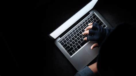 7 Surprising Ways Hackers Can Break Into Your Accounts And How To Stay Safe Adoverse It