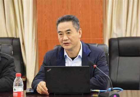 中国社会科学院林跃勤教授到我校讲学 桂林理工大学商学院