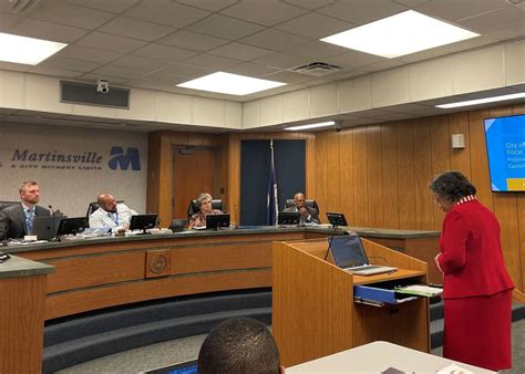 Council Gets Budget Overview From City Manager