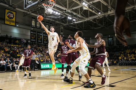 Rams Bounce Back In Final Preseason Exhibition The Commonwealth Times