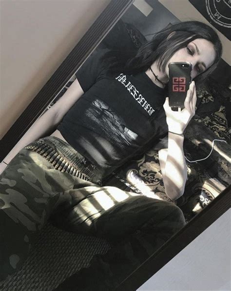 Pin De Vespertilio Nocturnem En Retro Outfits En 2024 Chicas
