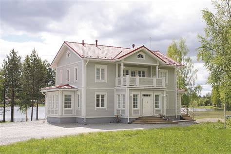 Rauhala-esittely Tuusulassa - Kannustalo