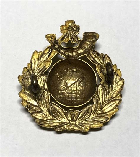 Royal Marines Light Infantry Staff And Colour Sergeants Cap Badge