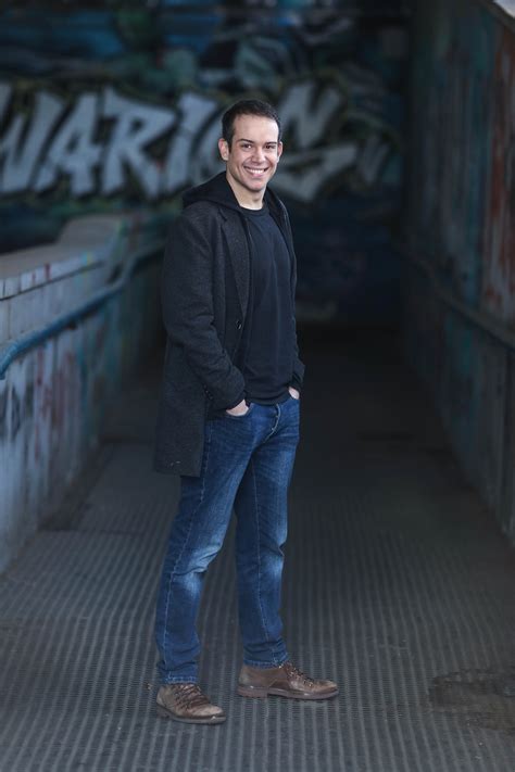 Simone Ruggiero Actor E Talenta