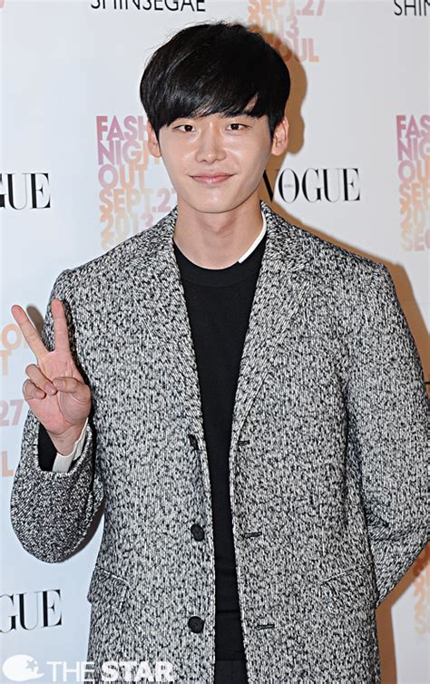 [포토] 이종석 700만 부른 관상 오늘도 브이 Pickcon