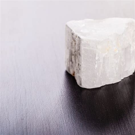 Selenite Value Main Factors And Prices For Different Units How To Find
