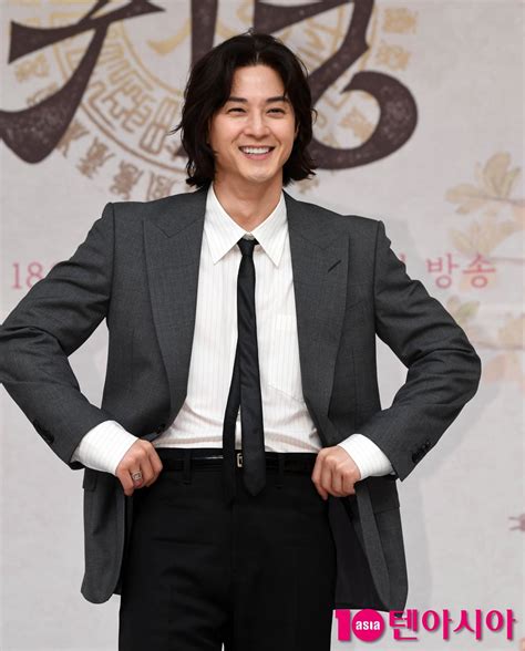 귀궁 김지훈 데뷔 22년만에 왕 역활쏟아부었다ten포토 텐아시아