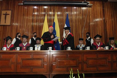 Tenemos que redoblar la marcha Rector de la UCAB fue juramentado para el período