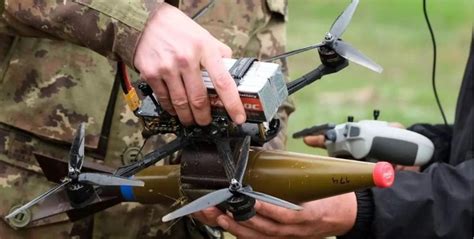 «Рискуем жизнями наших почему украинцам приходится самим собирать
