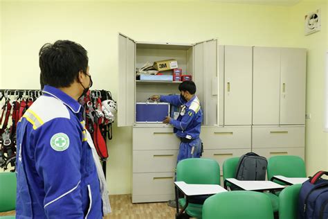 Manual Handling Module MH 2 Renewable Energy Service