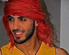 Omar Borkan Al Galaのアイデア 82 件 ドバイ 民族衣装 カリフ