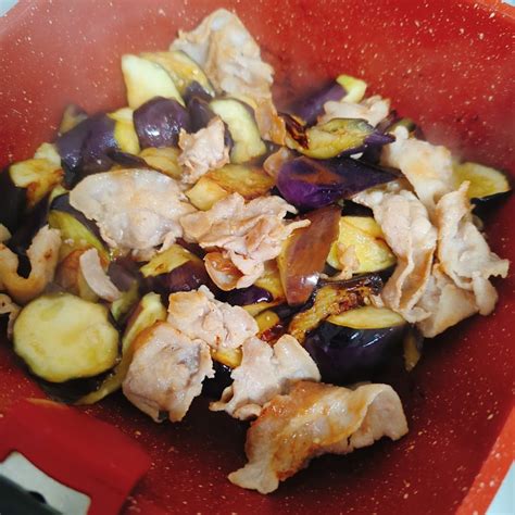 料理を仕方なくやるか楽しくやるかは、自分次第｜ポテトサラダと豚ナスピーマン味噌炒め 心と生活を整えるナミブログ