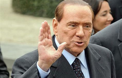 El regreso de Berlusconi acercaría a España a un rescate